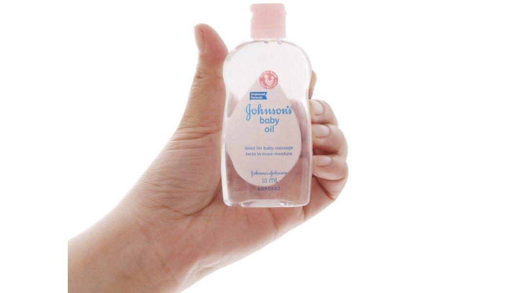 Dầu em bé thực sự có thể sử dụng trên da của bạn không? - Beaudy.vn